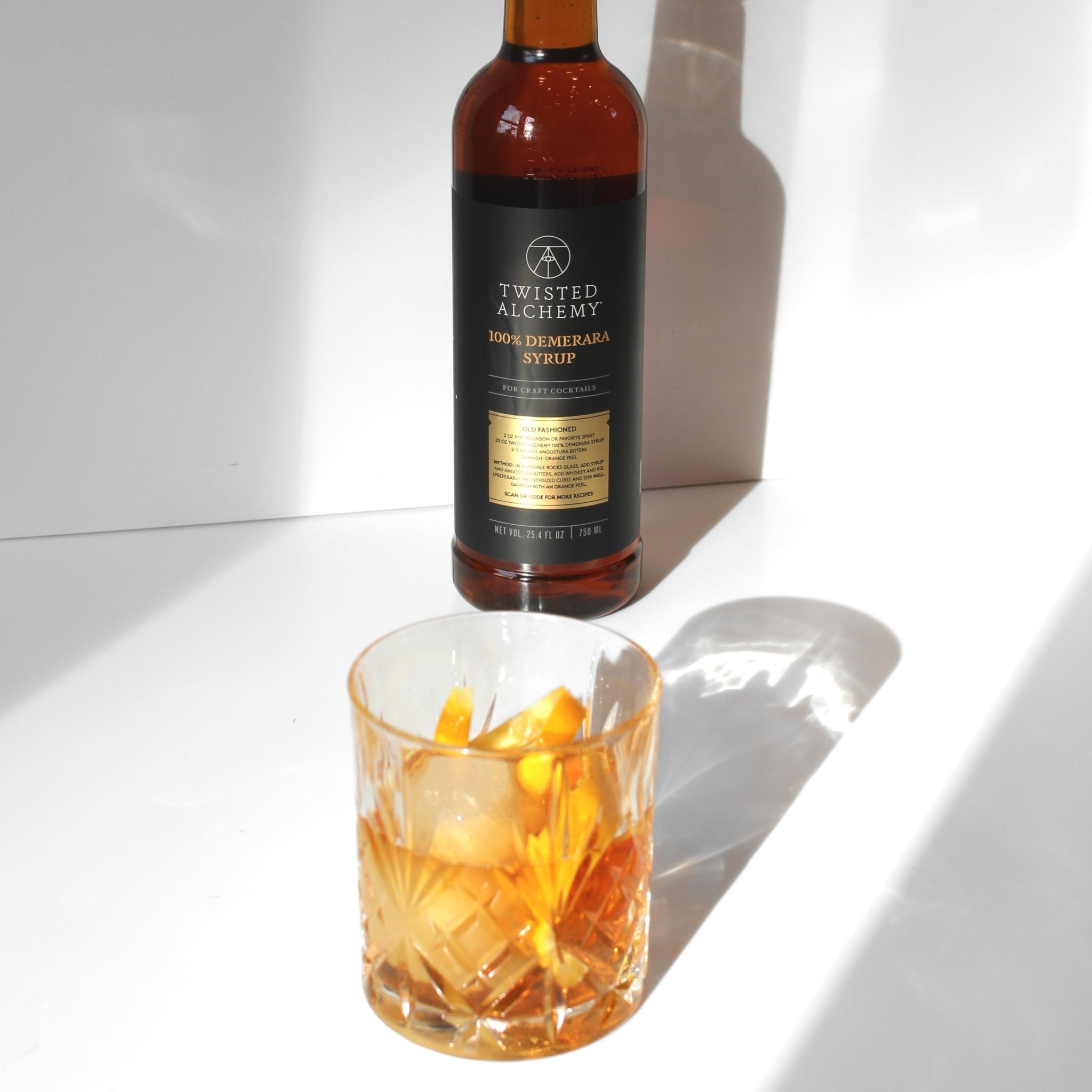 25.4oz RICH DEMERARA SYRUP - makes about 100 Old Fashioneds – Twisted ...